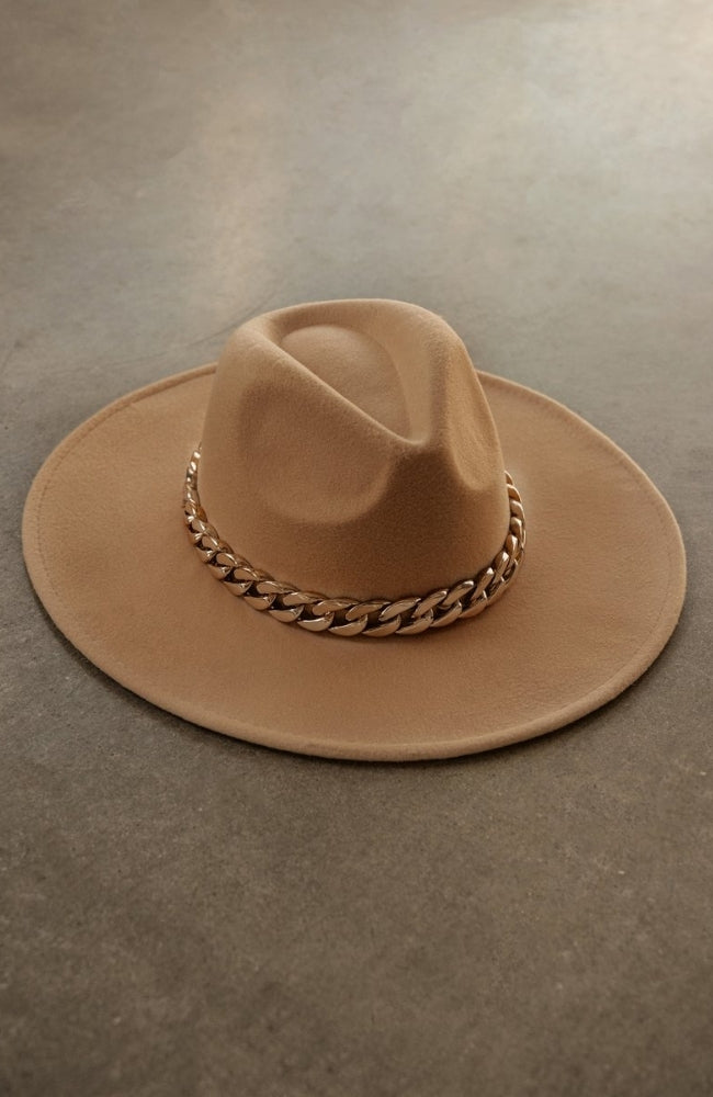 ELLA CHAIN LINK FEDORA – Sweet Peach Boutique